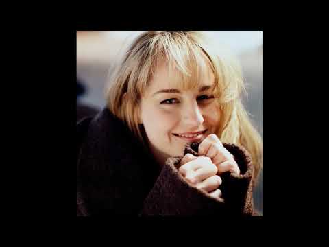 SEXY AND BEAUTIFUL PHOTOS OF Helen Hunt