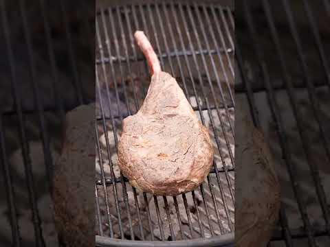 AMAZING Tomahawk - YouTube