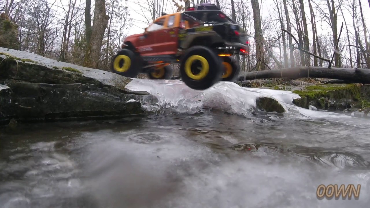 Icy River Run With Winch Recoverys Modified scx-10s "Roving Gangster ...