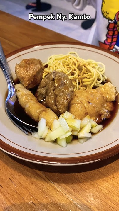 Pempek Ny. Kamto #Bandung #shorts #kuliner #kulinerbandung #pempek #food #rekomendasi #jajanan # ...