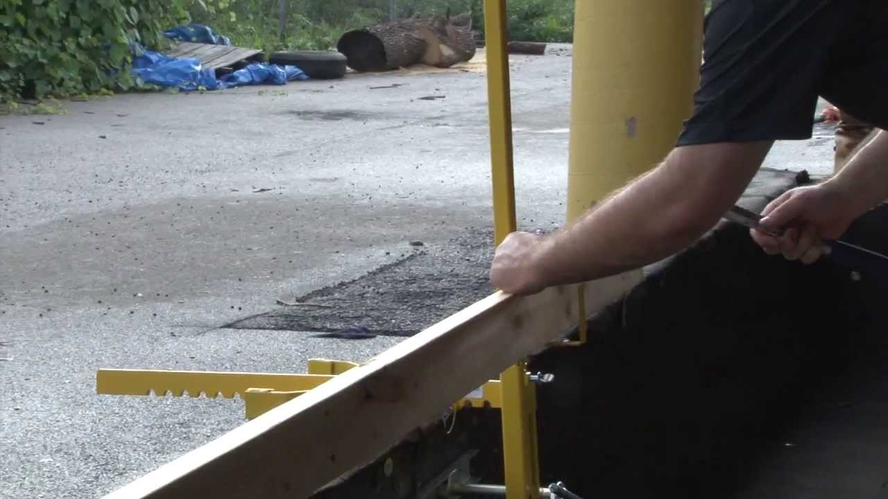 Parapet Clamp Guardrail System, Non-Penetrating - Acro Building Systems ...