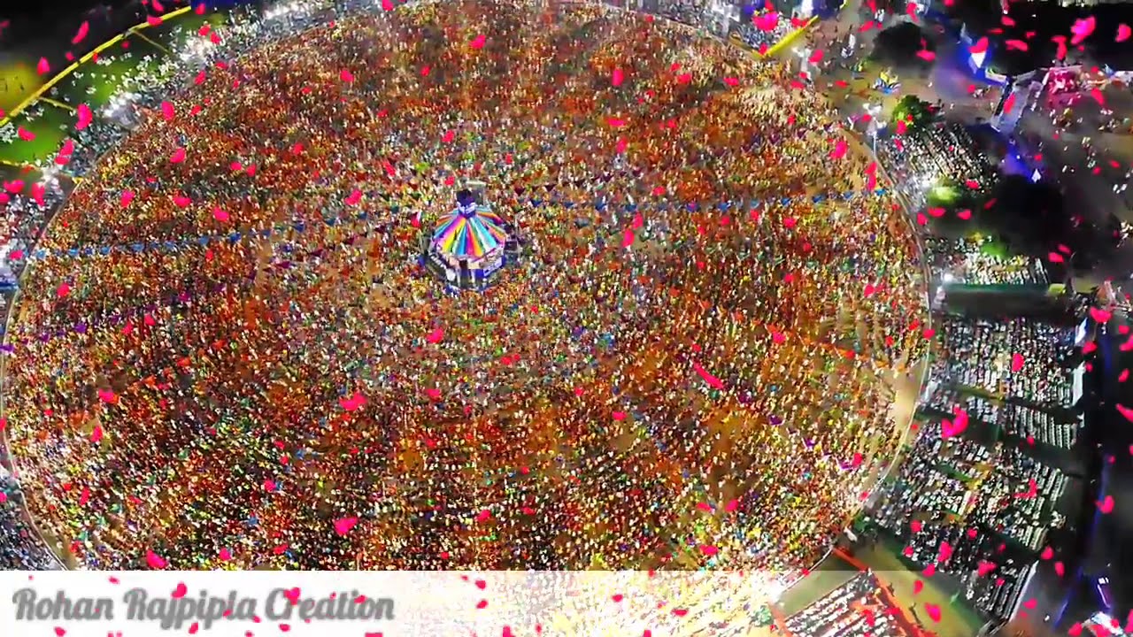 Largest Garba Of World's Famous Garba Gori Radha Ne Kado Kan | UWAY2018 ...