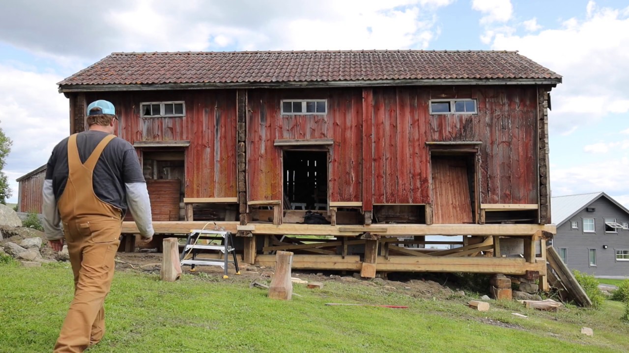 Restoration of an old logbuilding. - YouTube