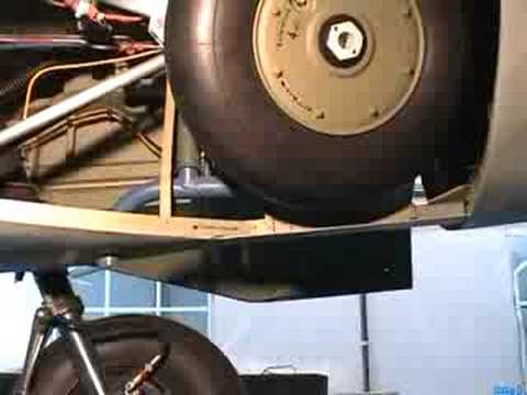 Heinkel 162 (He162) landing gear test - YouTube