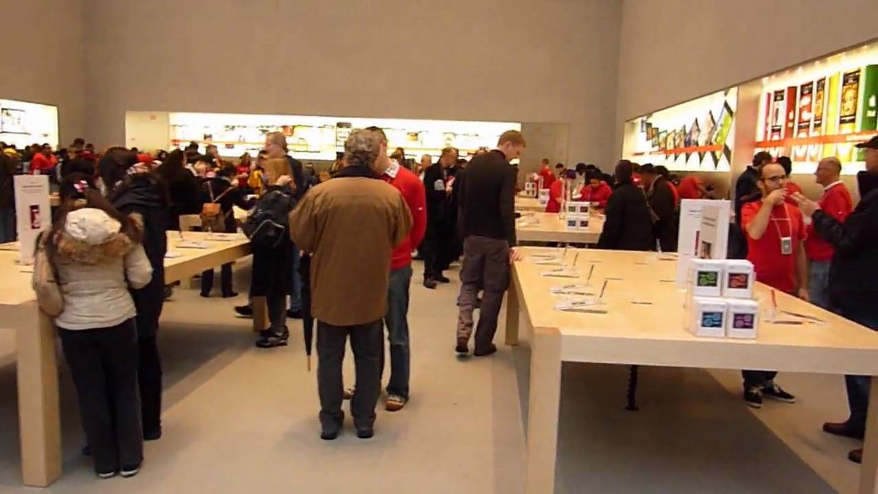 HD Walking Tour of the New Apple Store in New York City November 14 ...