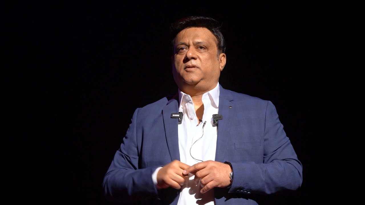 When Life Challenges You, Take A Step Back and Smile | Dr Jitesh Shetty ...