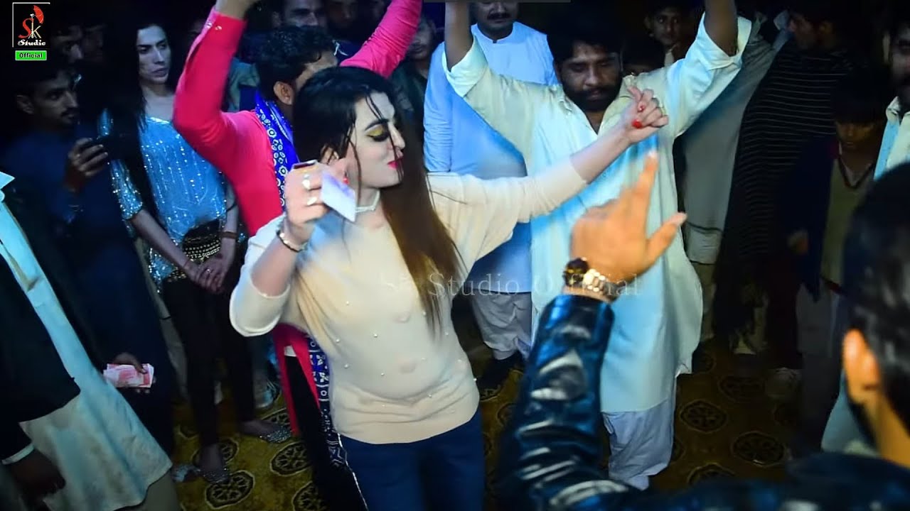 sami meri war main wari - Talash Jan - Latest Dance 2023 - YouTube