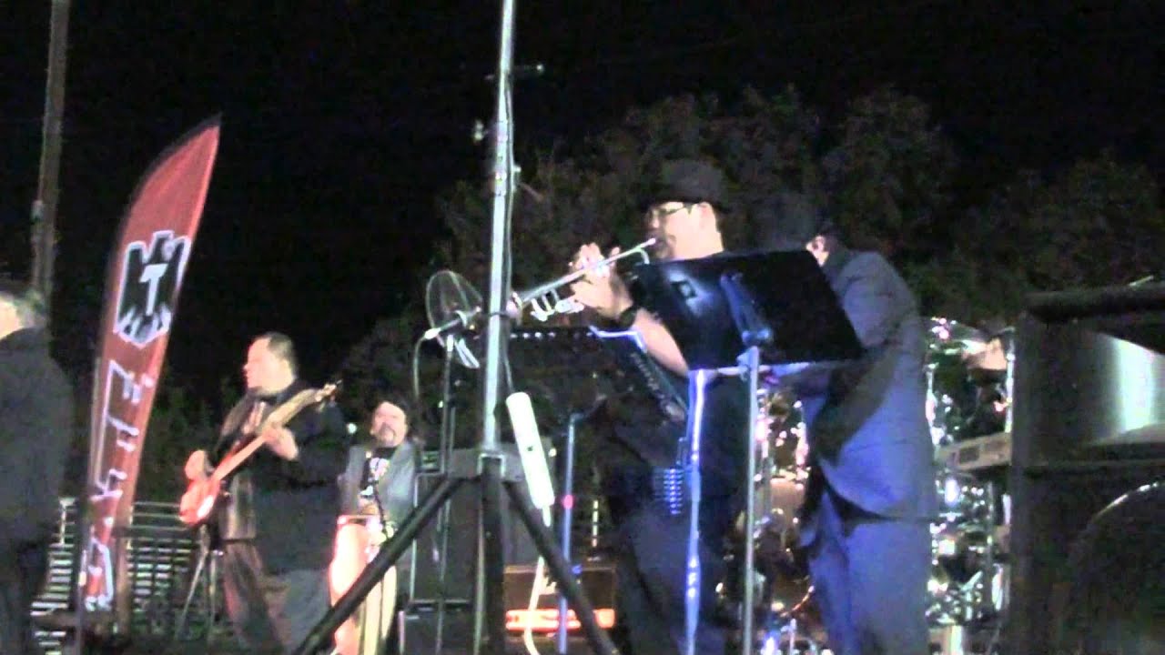 Lil joe y la familia intro!! - YouTube