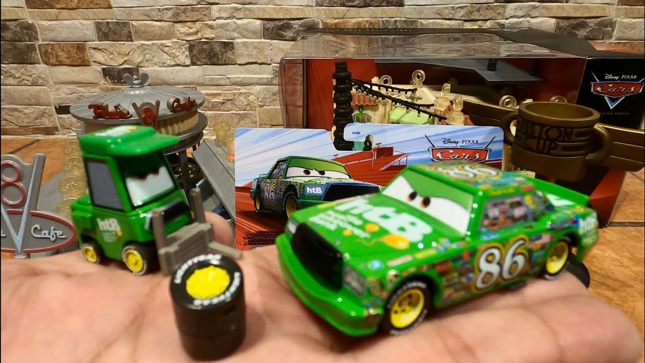 Cars Disney Chick Hicks y Bruiser Bukowski (Pitty) Team htB - Cars 1 ...