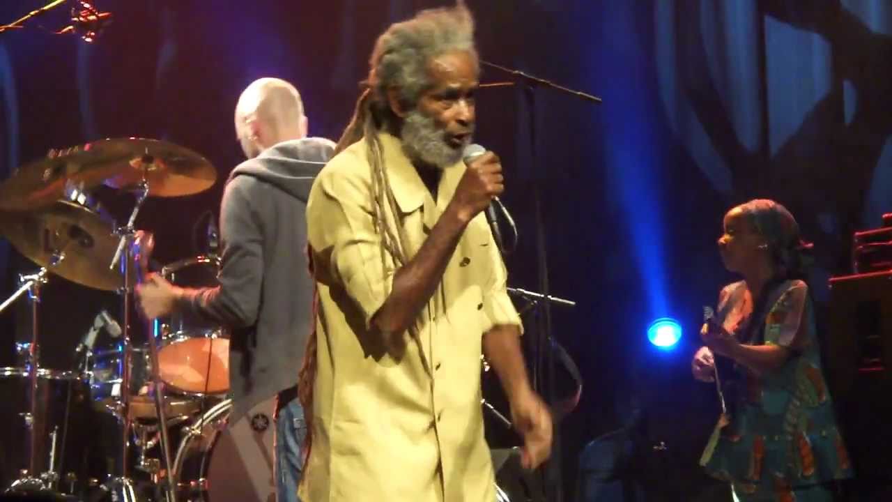 Max Romeo & Charmax Band - Chase The Devil @ Sin le Noble - YouTube