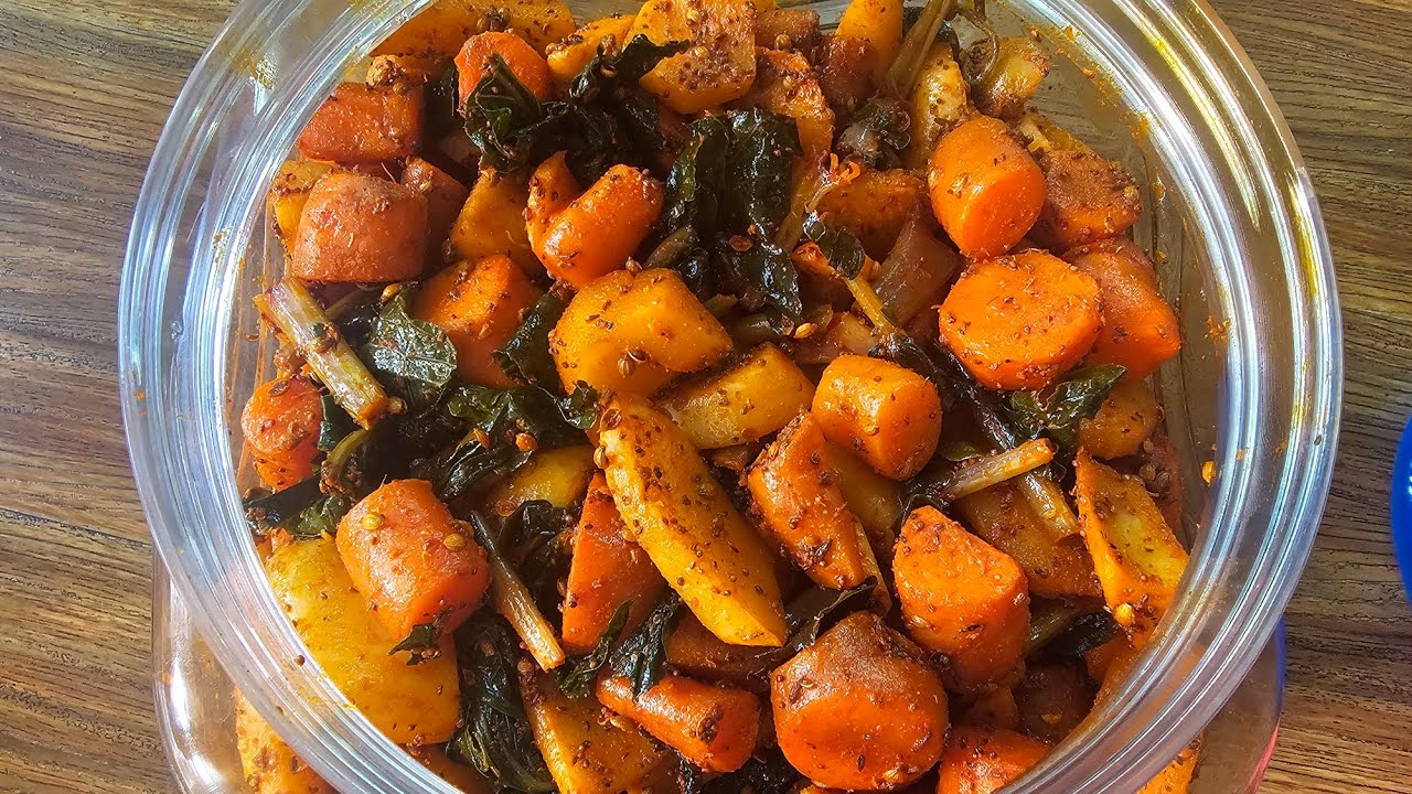 mixed vegetables kashmiri Anchaar recipe 😋 very delicious 😋 - YouTube