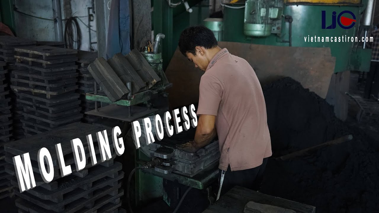 Green sand molding process - YouTube