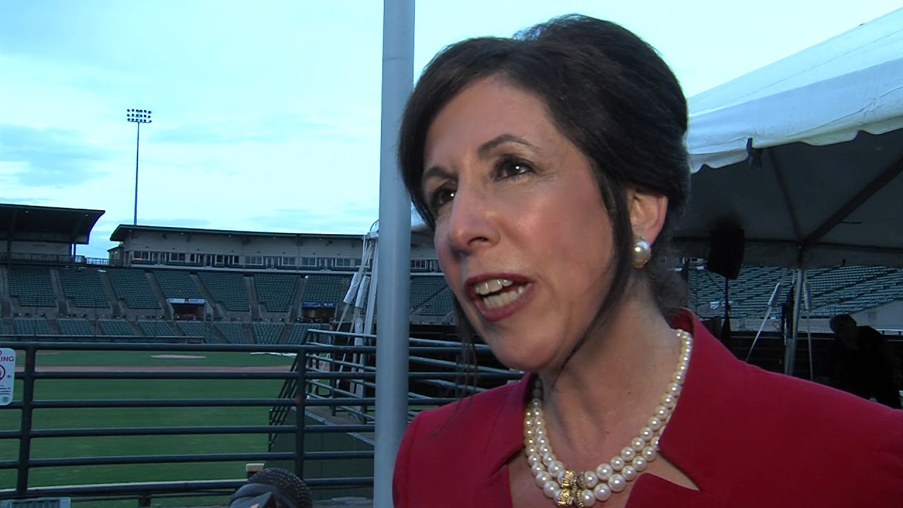 Dinolfo speaks after her 2018 State of the County address - YouTube