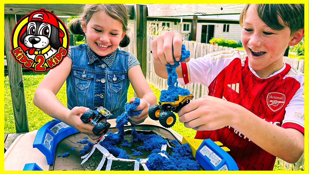 Monster Jam EPIC KINETIC SAND MONSTER TRUCK FREESTYLE ARENA Compilation ...
