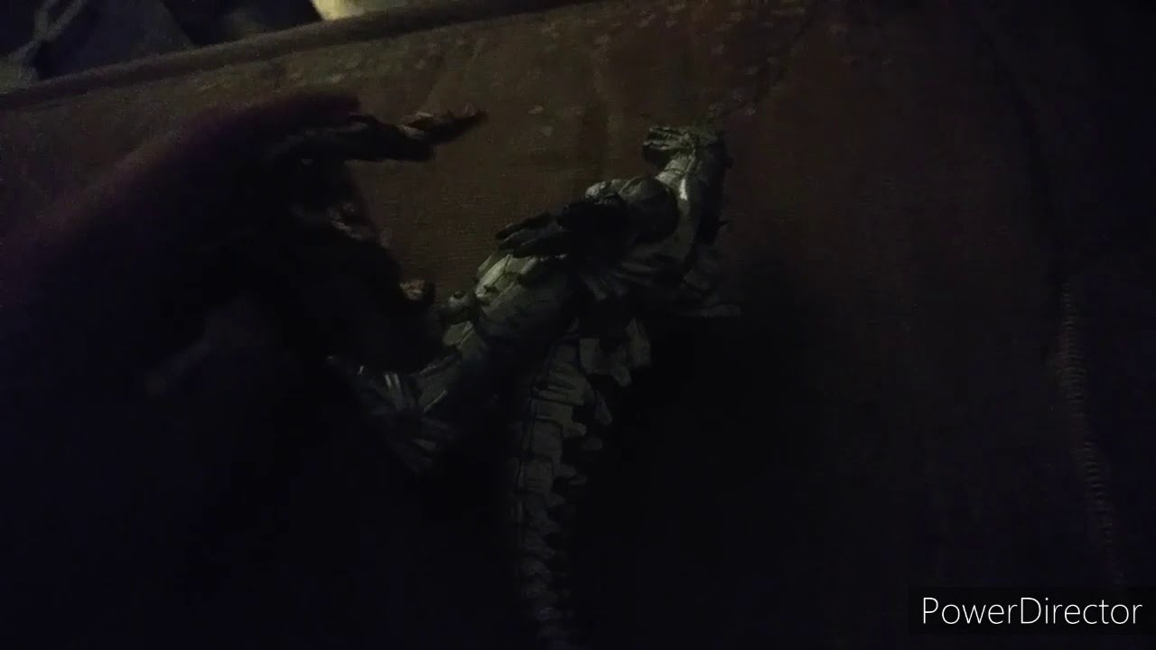 Godzilla mechagodzilla fall in love - YouTube