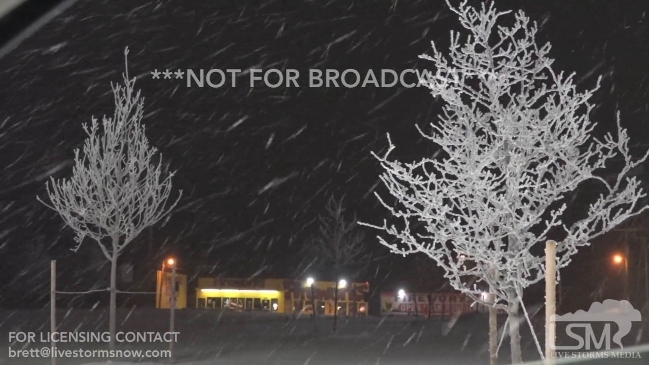 1-4-17 Cheyenne, Wyoming Morning Heavy Snow - Frigid Temps - YouTube