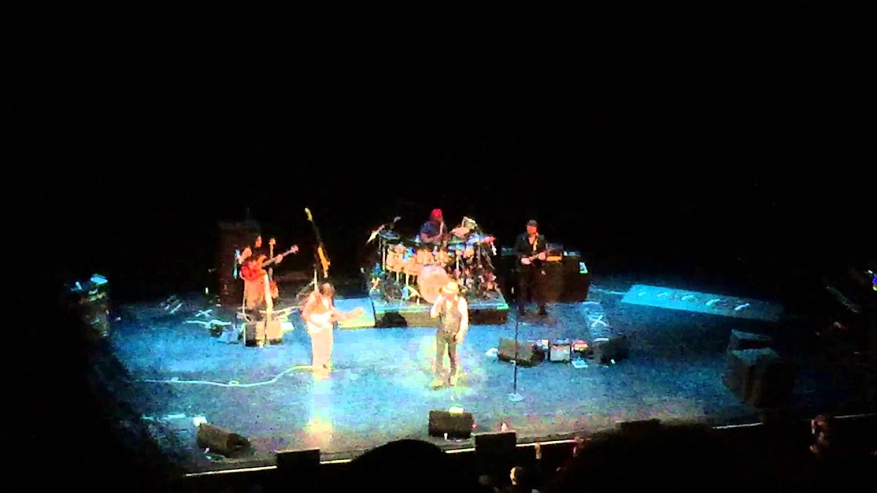 Jeff Beck Chicago 5/22/15 - YouTube