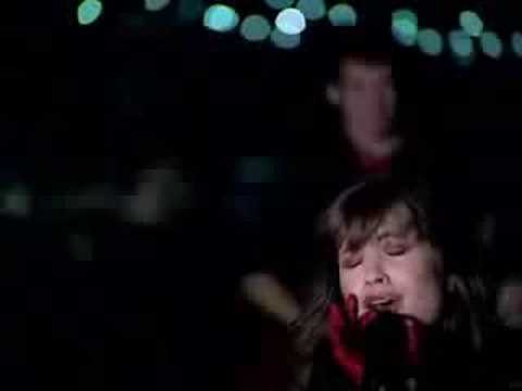 Demi Lovato- Get Back - YouTube