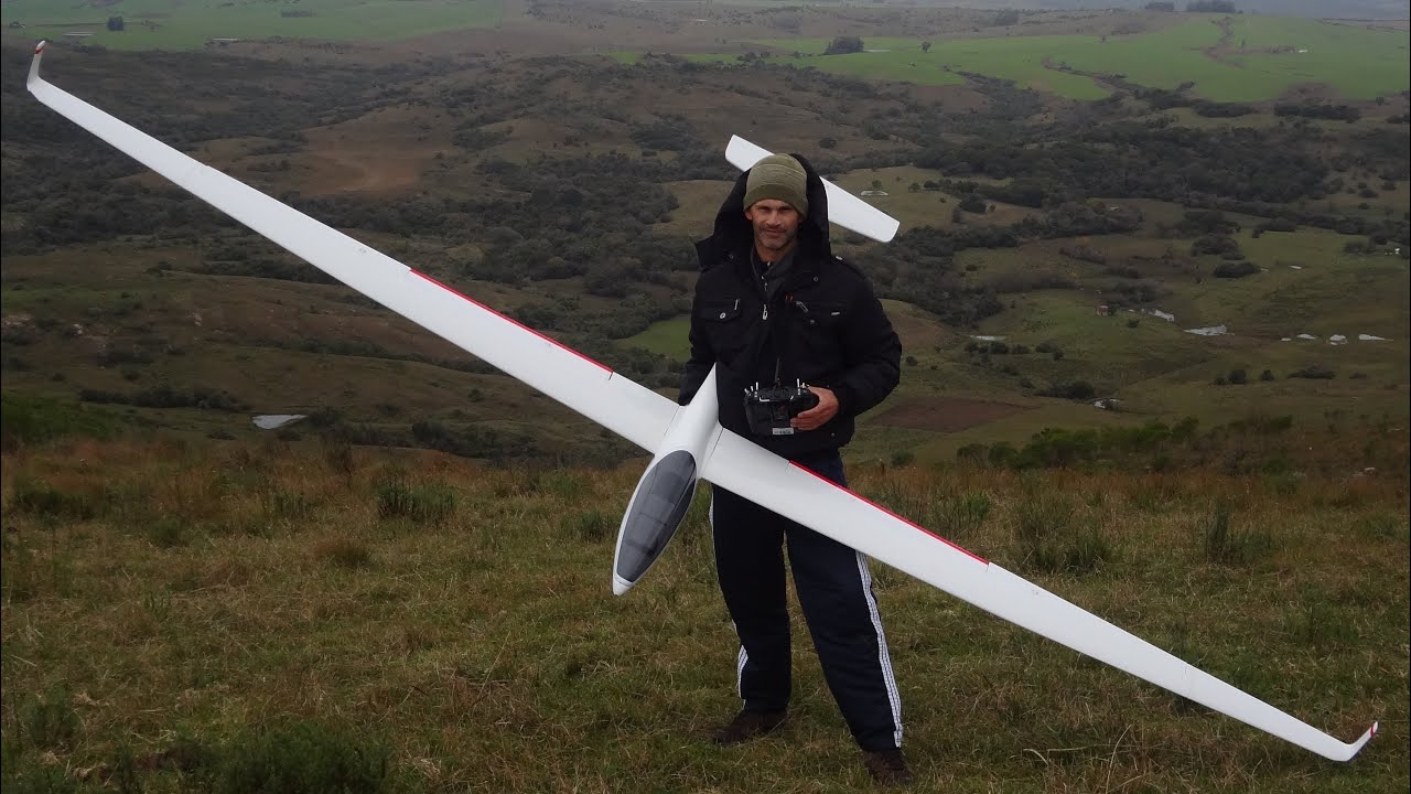 DG-808s flyfly - Cerro da Angelica - YouTube