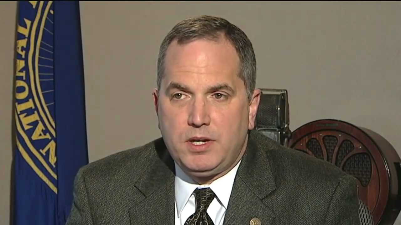 Mark Hamrick: A Year in Review - YouTube