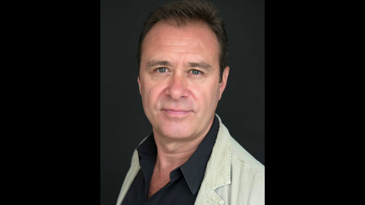 The Solitary Reaper - Jon House - YouTube