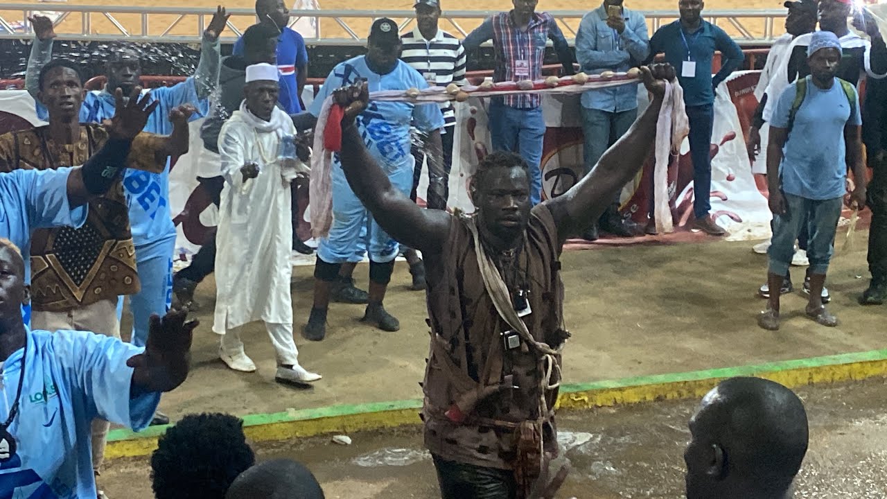 Bankou extraordinaire de boy niang 2 - YouTube