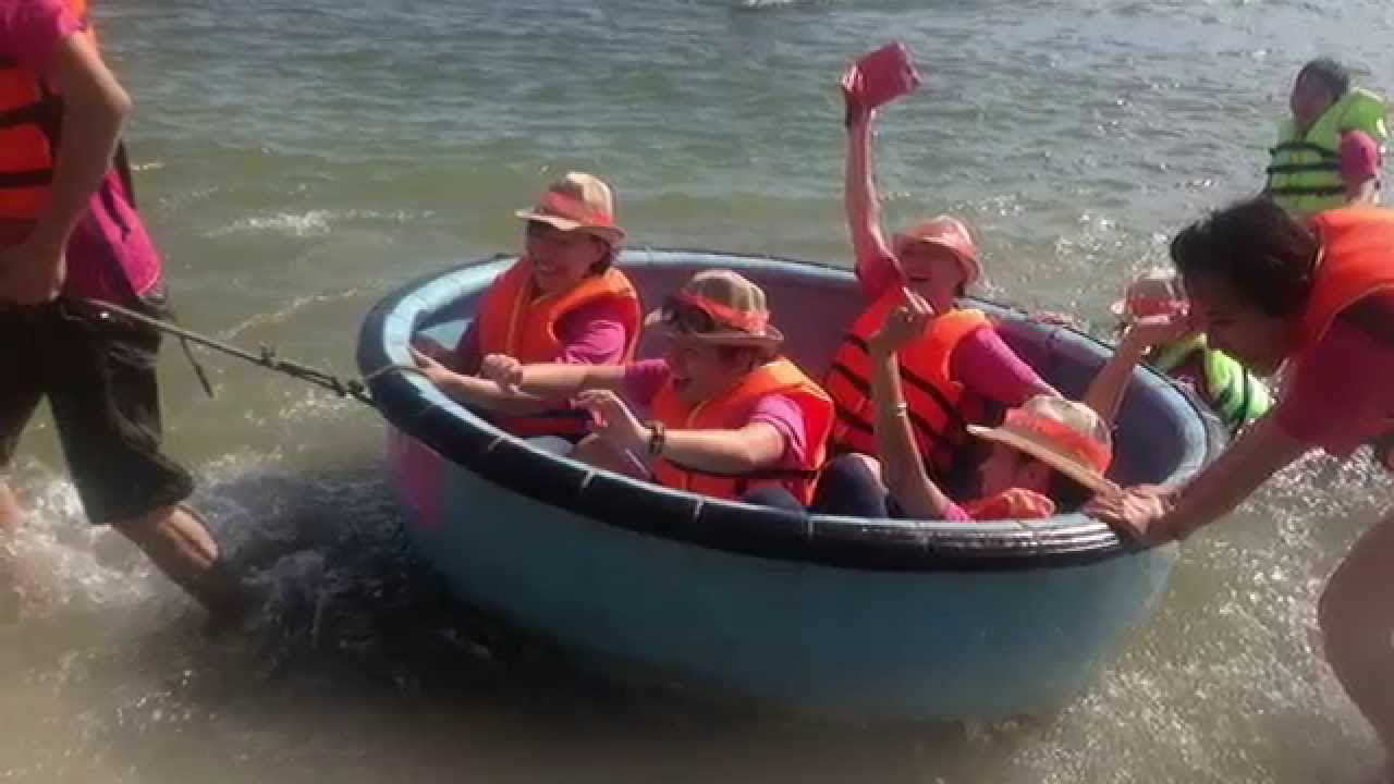 Sonion team building Pink team.trip 1 - YouTube