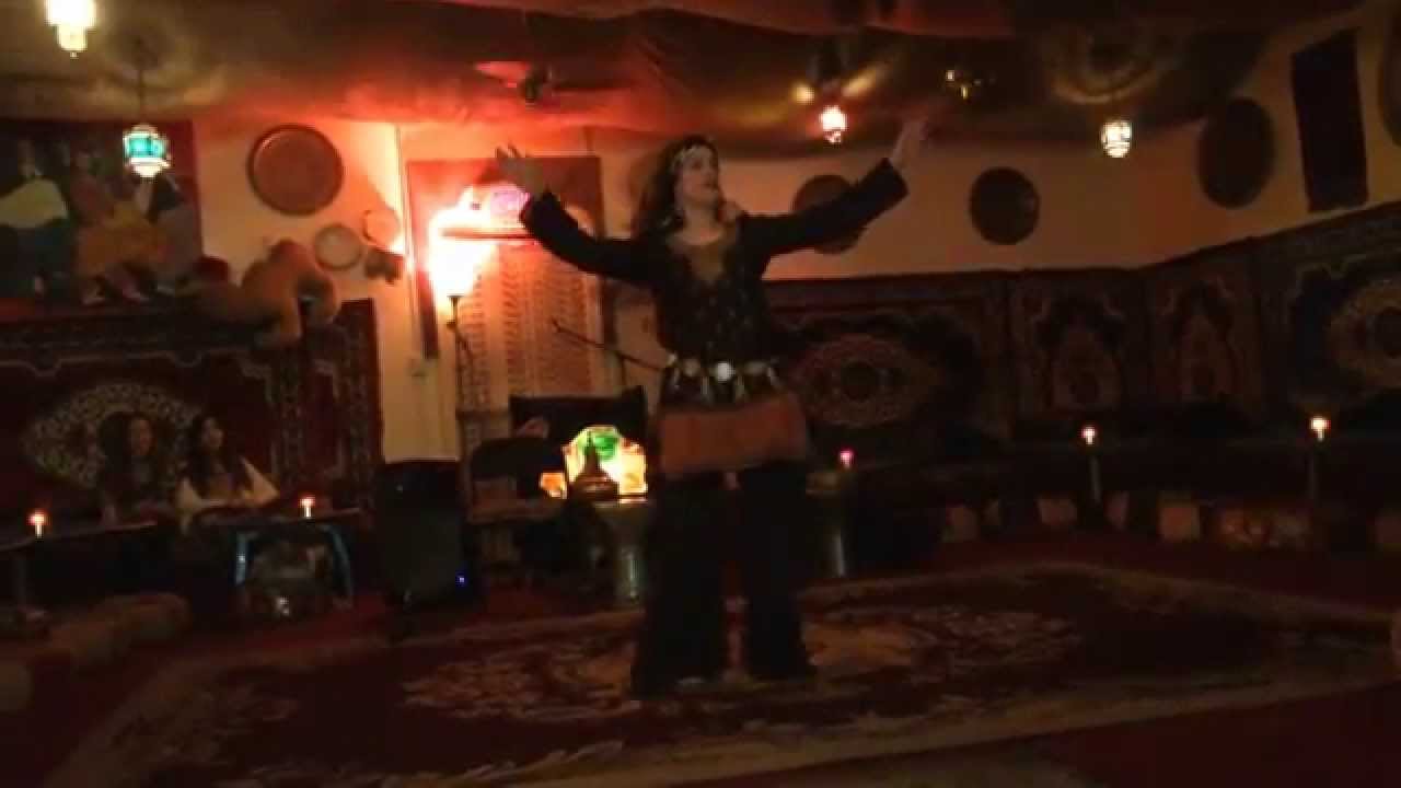 Sherifa's Iraqi Kawleeya Dance - YouTube