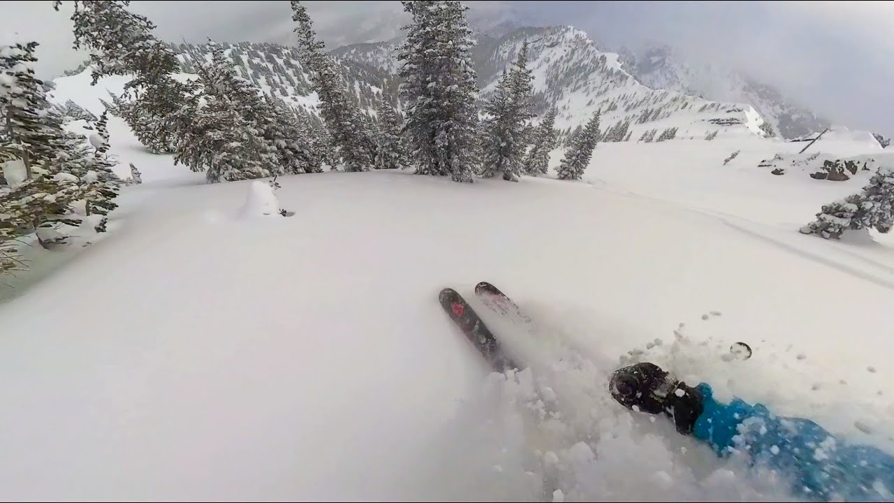 Skiing Deep Powder in the Wasatch Mountains, UT Backcountry on 1/4/22 ...