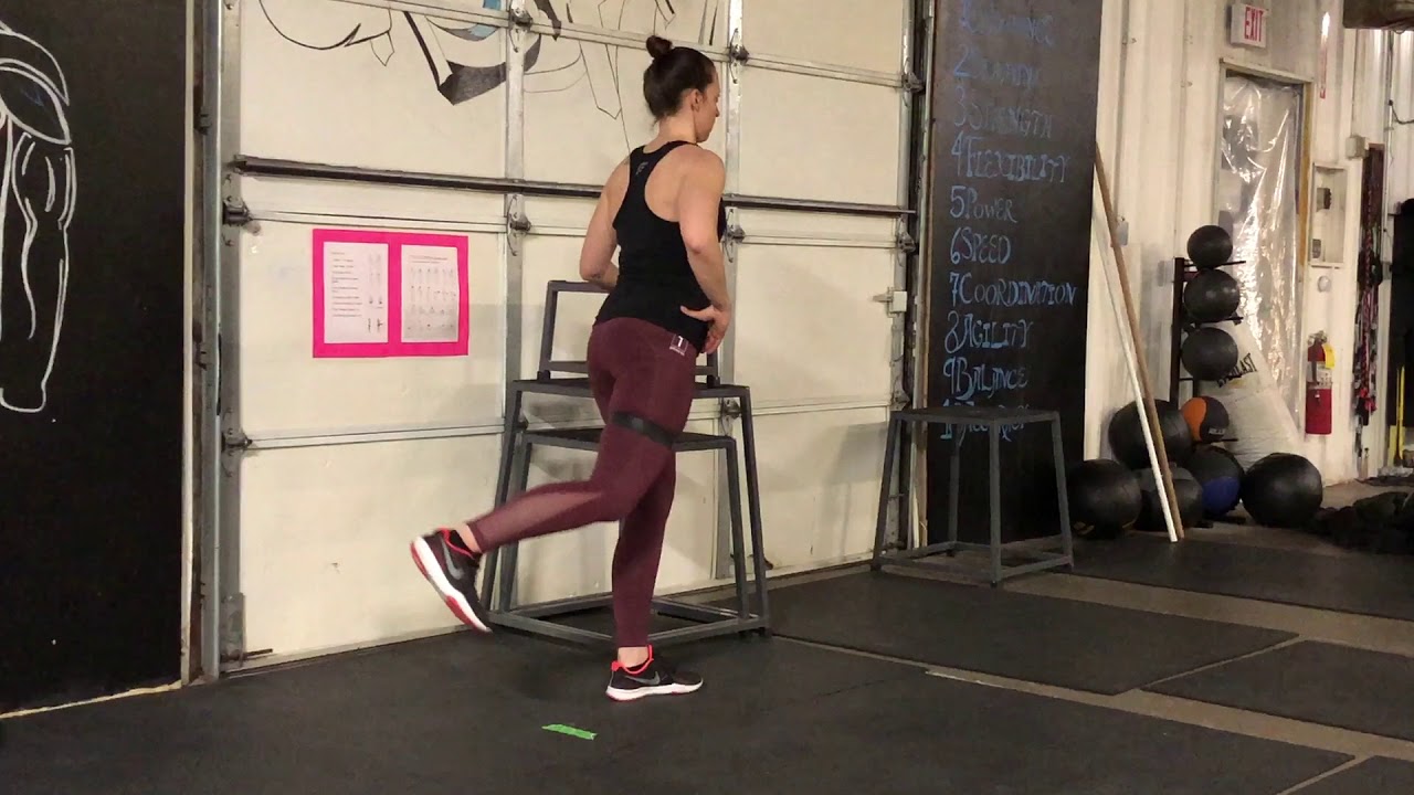 Banded Glute Kickbacks - YouTube