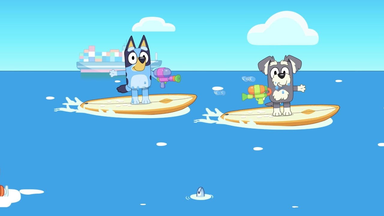 Bluey’s Epic Surfing & Water Gun Battle 🌊💦 | Fun Beach Day - YouTube