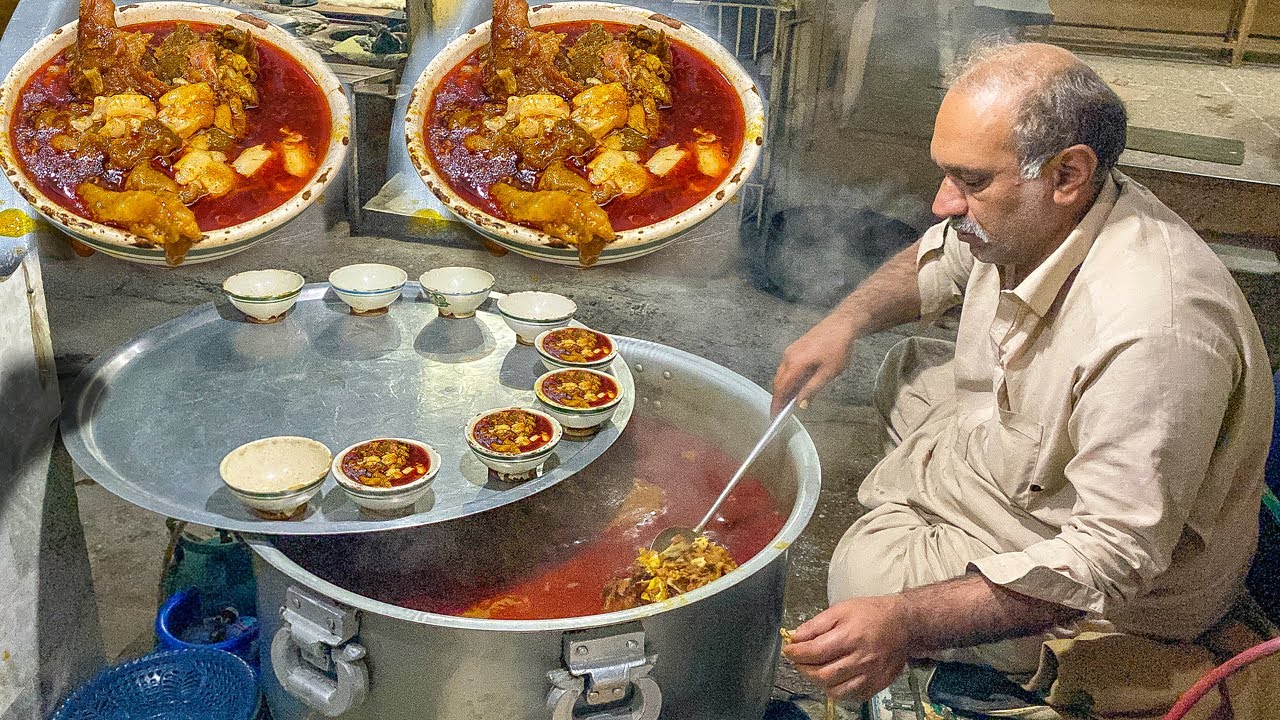 PAKISTAN'S SEVEN DEADLIEST STREET FOODS! 7 BEST VIRAL VIDEO COLLECTION ...
