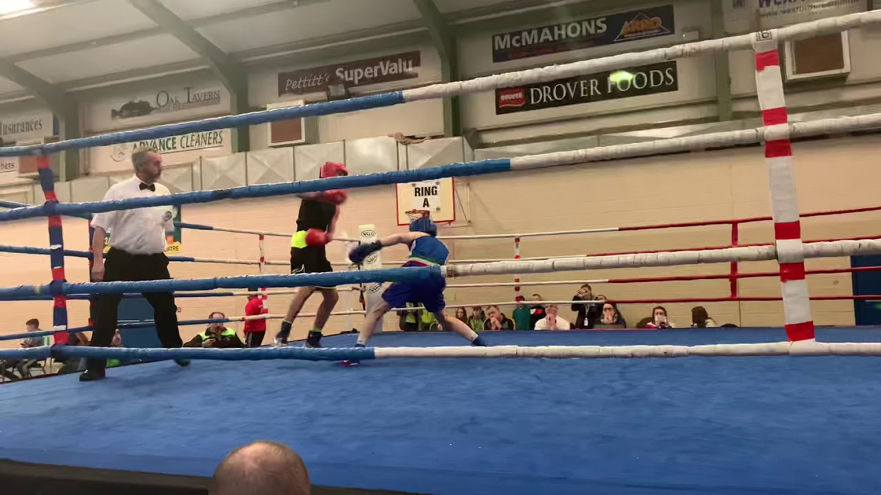 NATHAN MAY BOXING (red corner) - YouTube