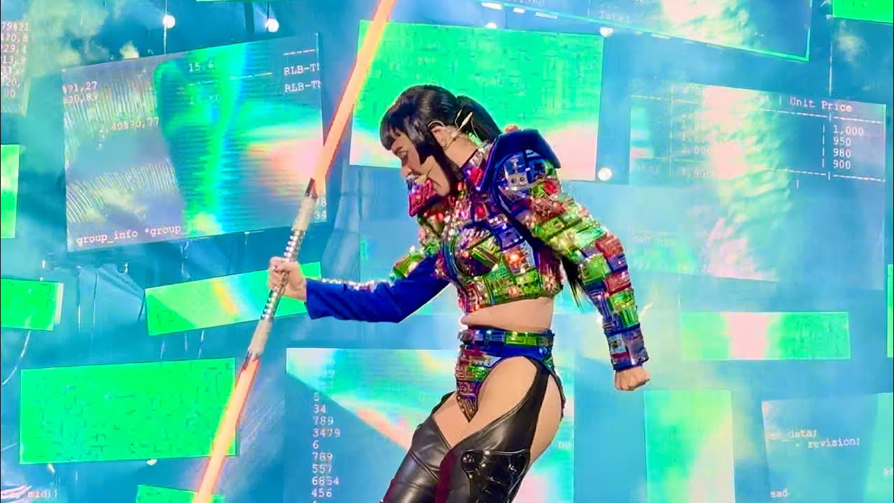 Katy Perry - E.T. - Seattle, WA - July 21, 2025 - YouTube