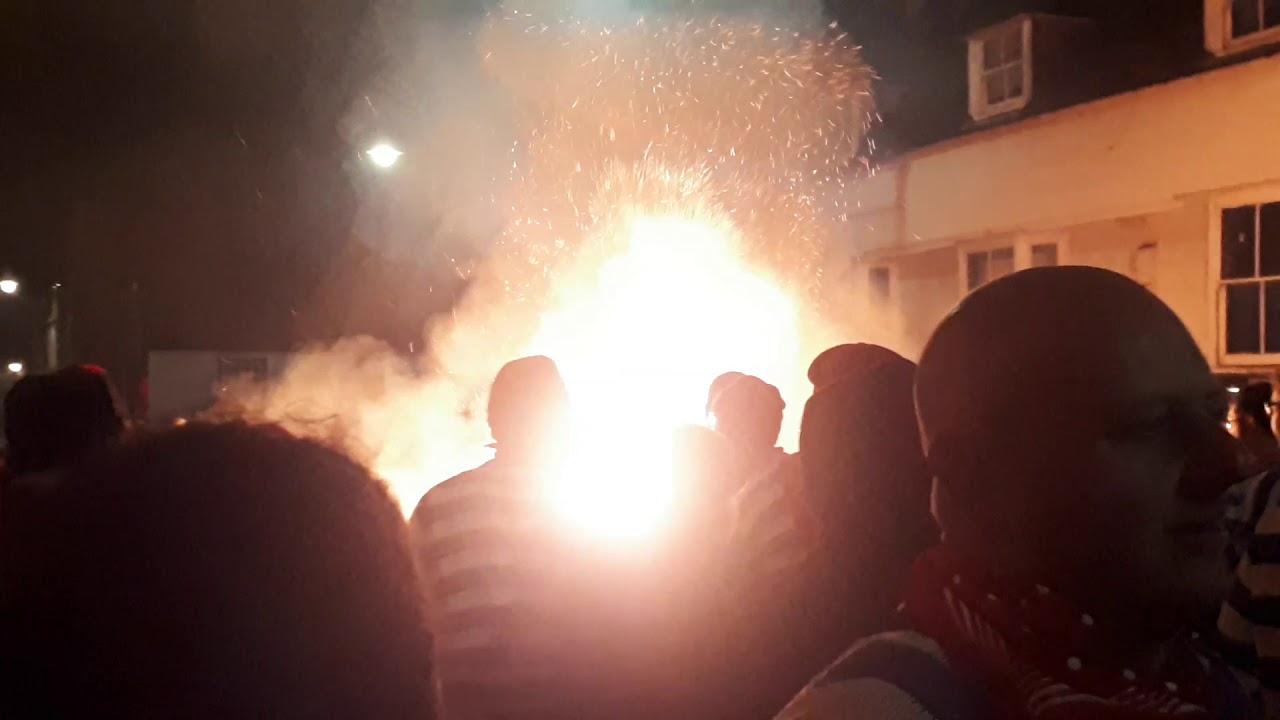 Lewes Borough's bonfire prayers 2018 - YouTube