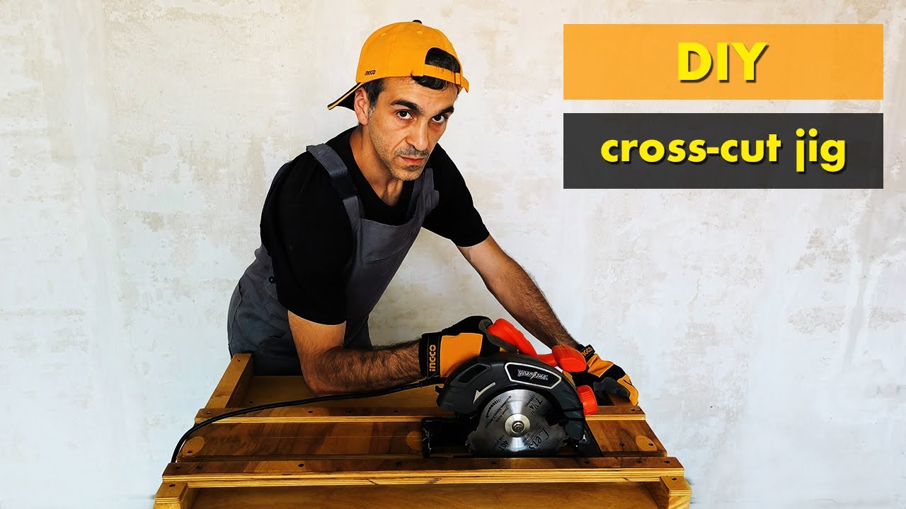 How to make a Simple Cross-Cut Jig - YouTube