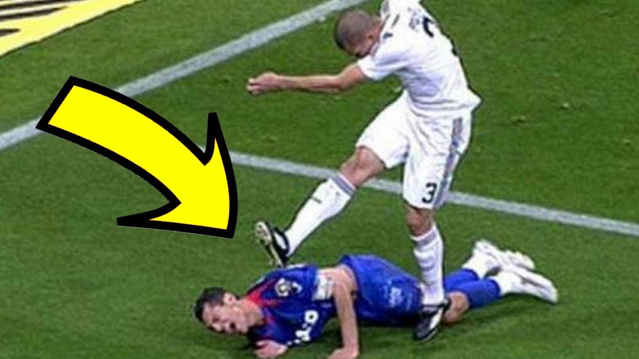 BIGGEST CHEATING IN FOOTBALL! | FOFO FOOT - YouTube
