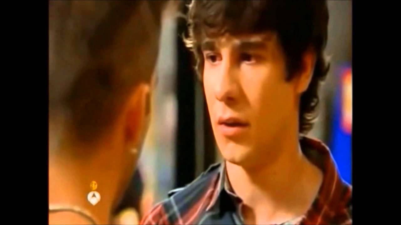 bad romance en español (fer y david) - YouTube