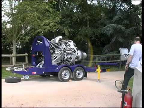 Bristol Hercules 216 aero radial engine second run, smoke, dust and ...