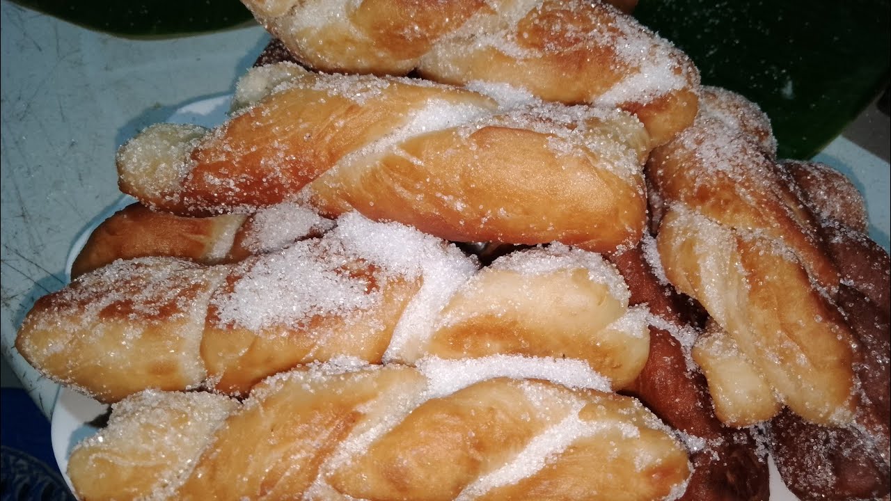 Pinisi Style Bread (Cebuano Bread Snack) | Mom Jin Vlog - YouTube