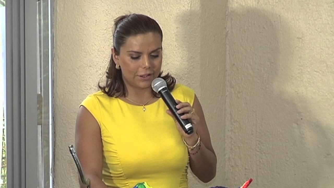 DIANA BARRIOS ES RECONOCIDA EN ACAPULCO POR SUS LOGROS. - YouTube