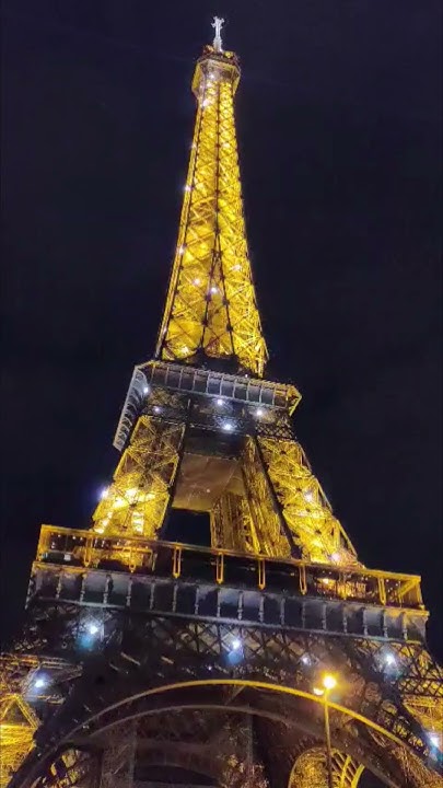 Eiffel tower light show in paris ,city of love #travel #paris #eiffeltower #paris - YouTube