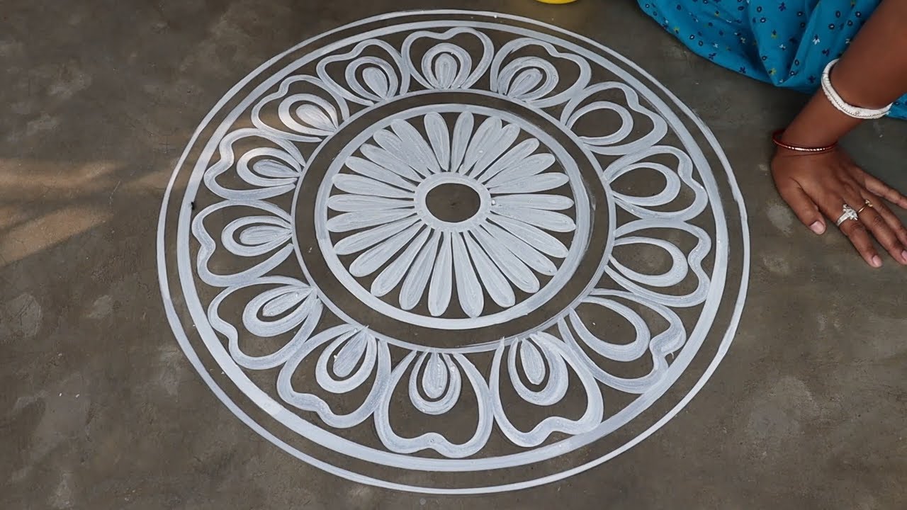 festival special floor alpona design / Beautiful Round Alpona Designs ...