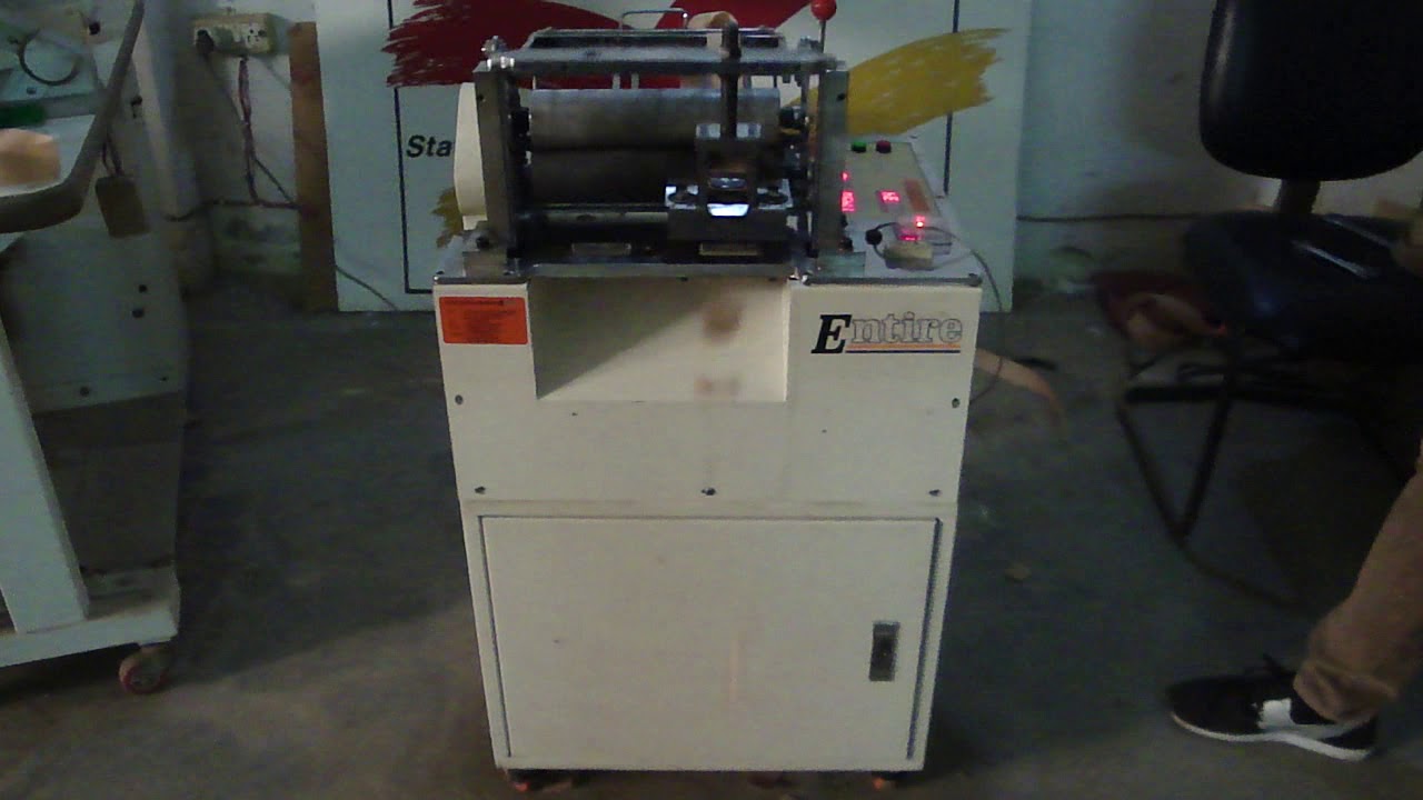 VELCRO CUTTING MACHINE SHAPE - YouTube