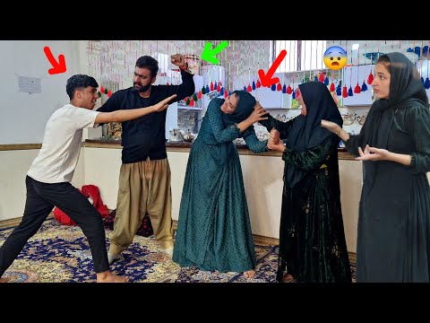 The mother's refusal could not end Fatima and Reza's love - until the war drove a wedge between them