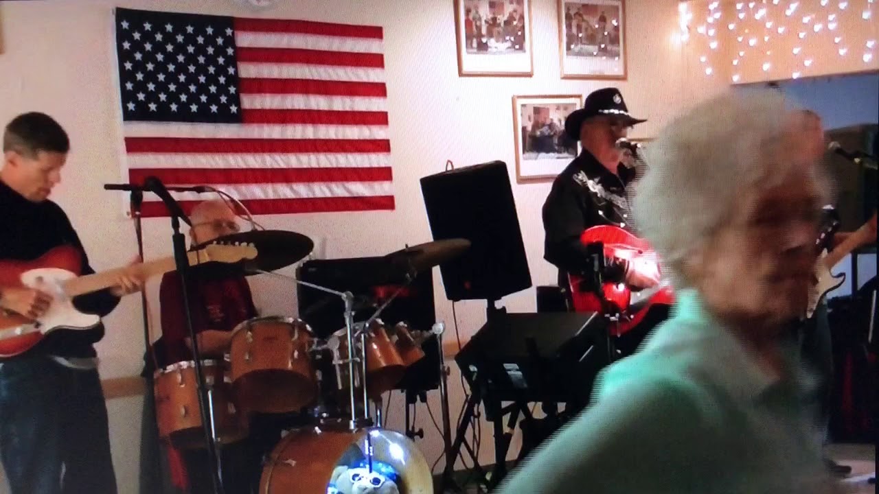 Merle Cox & The Good Time Band (The Right Left Hand) - YouTube