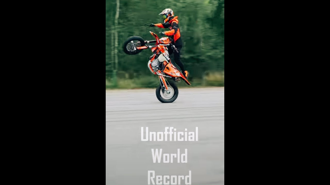 World longest no-hands motorcycle wheelie. 😎 - YouTube