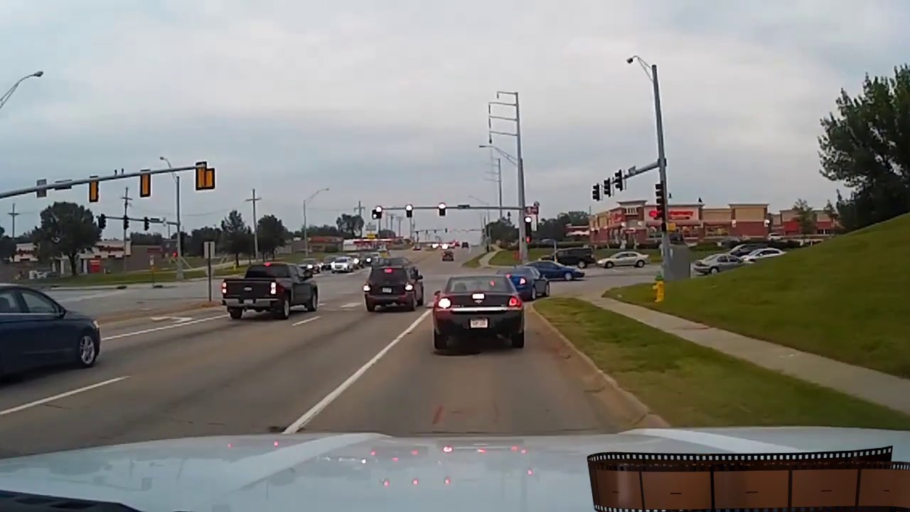 Dash Cam - cut off in traffic - YouTube