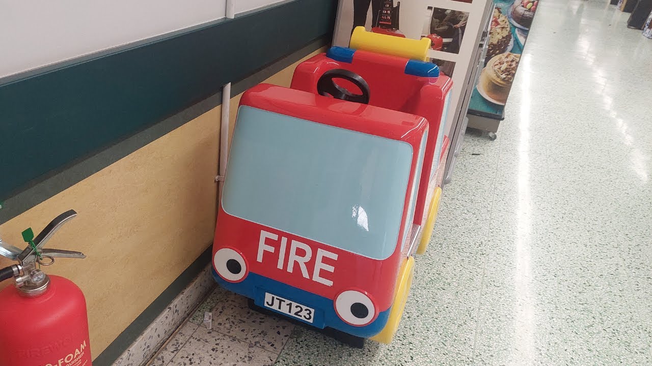 2010s Jolly Roger Jolly Town Fire Engine Kiddie Ride - YouTube