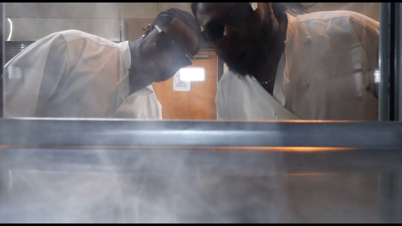 SUPERSTARSWISH x Ricky Davaine - A2B (Official Video) - YouTube